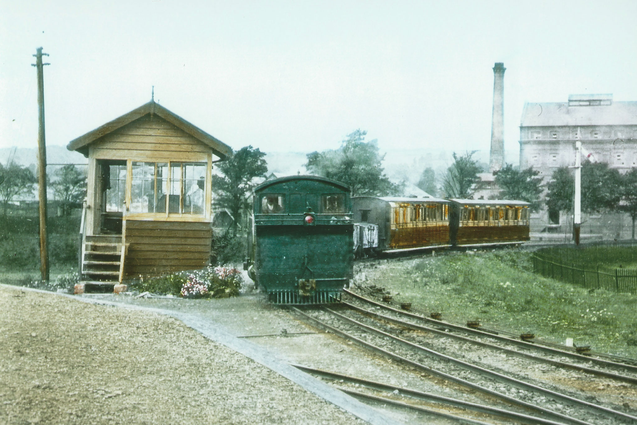 Lynton & Barnstaple have acquired original Barnstaple Town signal box ...